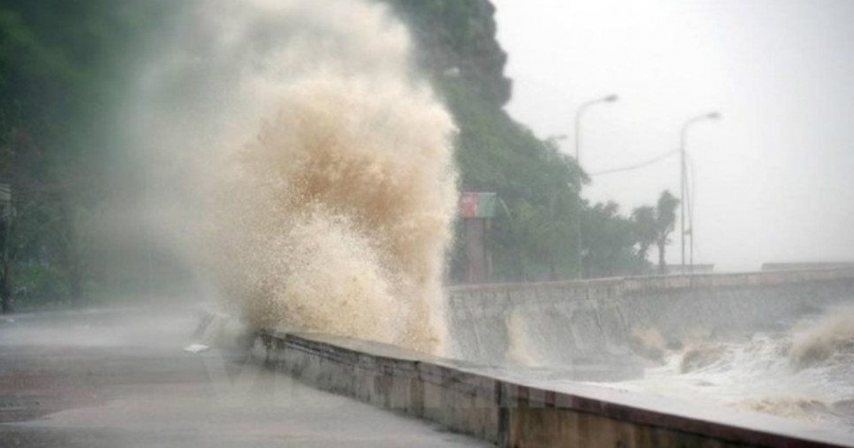 Bão số 3 có nguy cơ di chuyển xuống phía Nam, giật trên cấp 17 mức siêu bão