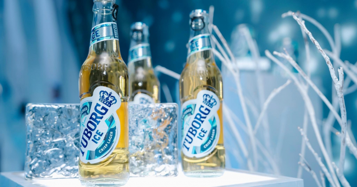 Băng qua mọi cuộc vui cùng bia Tuborg Ice mát lạnh tại bữa tiệc nước ...