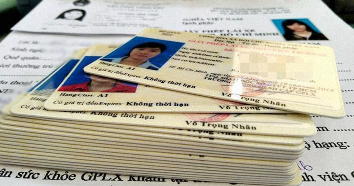 Mất bằng lái xe mất cả hồ sơ gốc thì có xin cấp lại bằng lái được không?