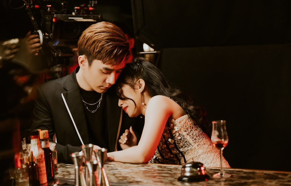 Chủ nhân loạt hit chục triệu view Nhật Phong comeback bằng câu chuyện tình của chính mình